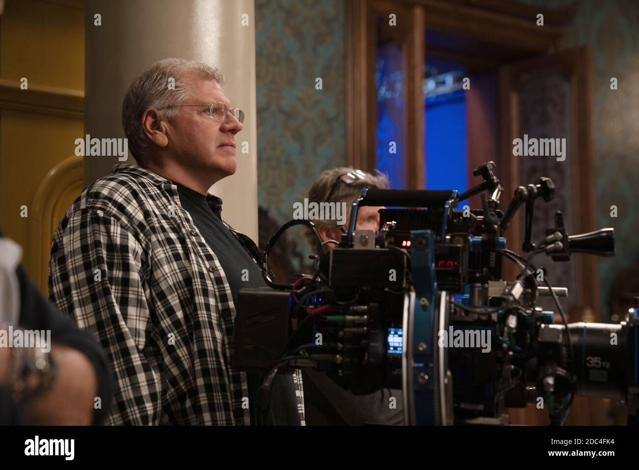 USA. Director- Robert Zemeckis on the set of ©Warner Bros. new movie ...