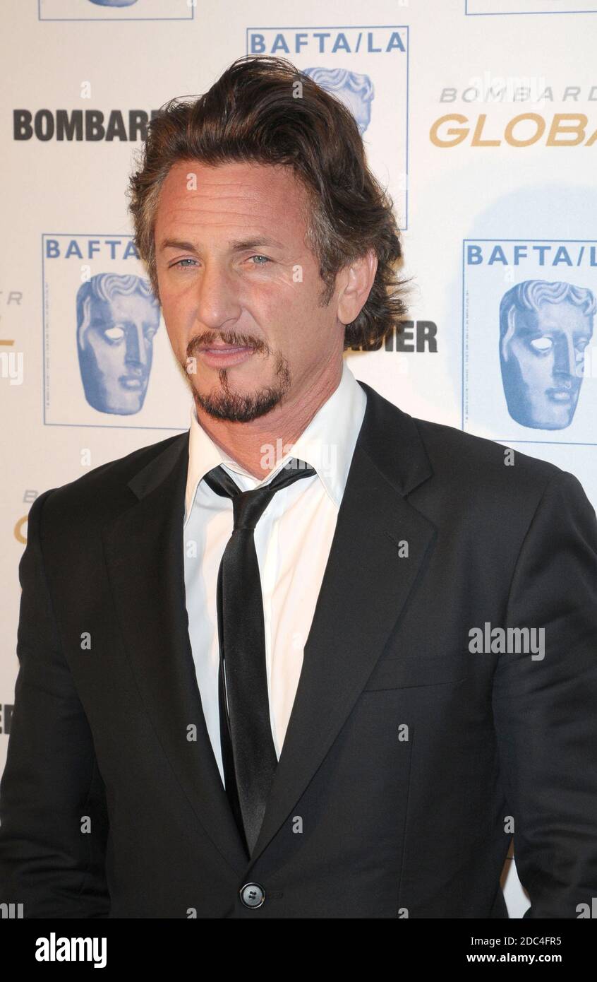 Sean penn hi-res stock photography and images - Alamy