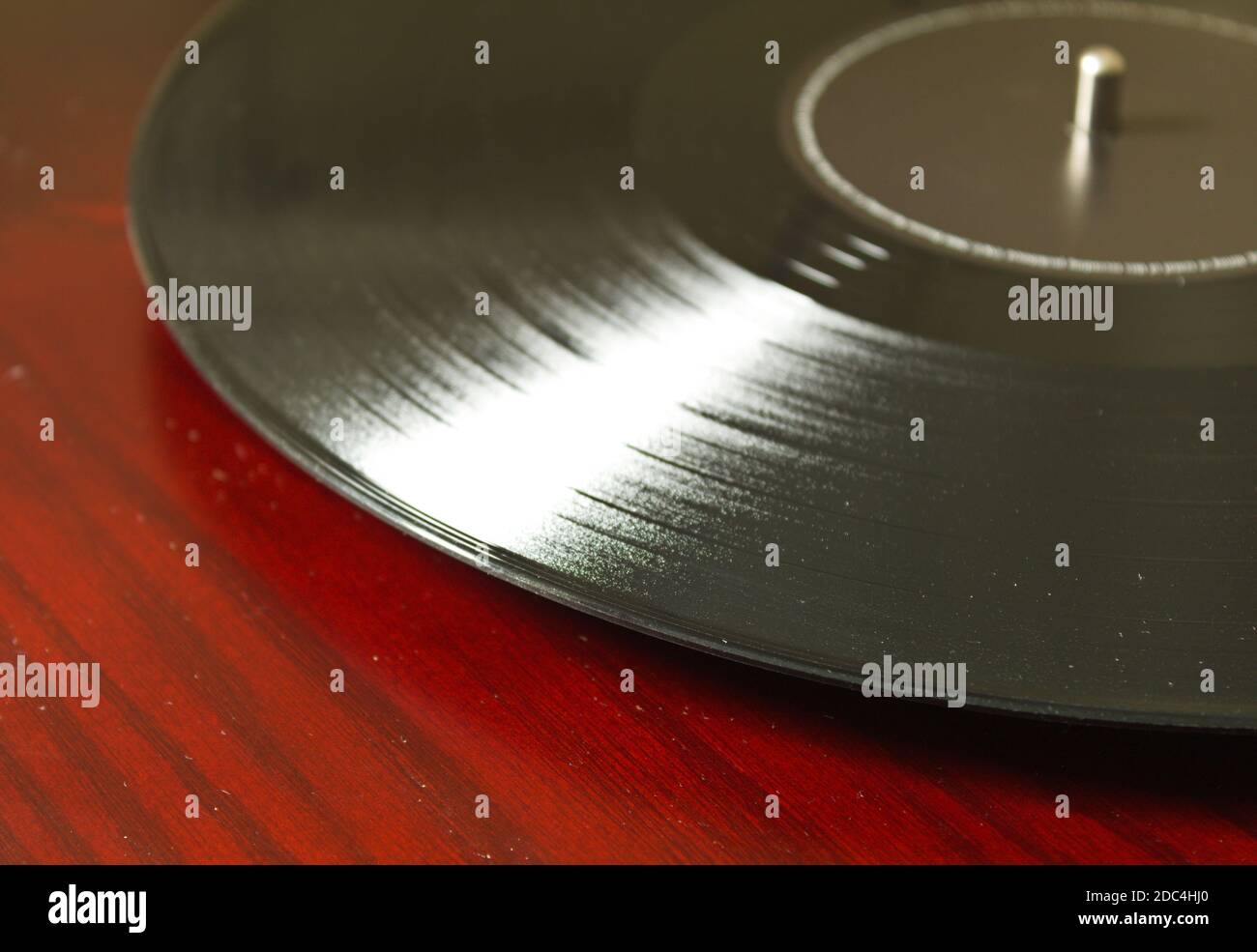 Old black vinyl gramophone texture hi-res stock photography and images ...