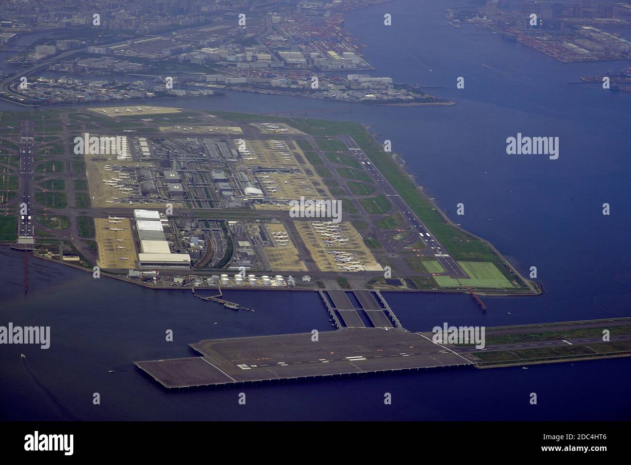 Tokyo Airport Aerial High Resolution Stock Photography and Images - Alamy