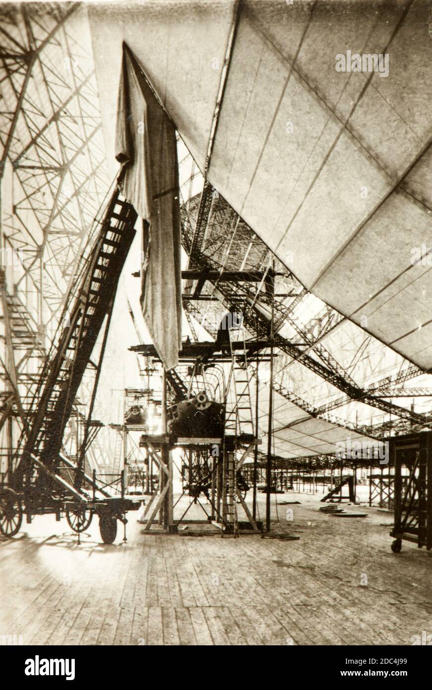 Construction works and details of the Graf Zeppelin LZ 127 Stock Photo ...
