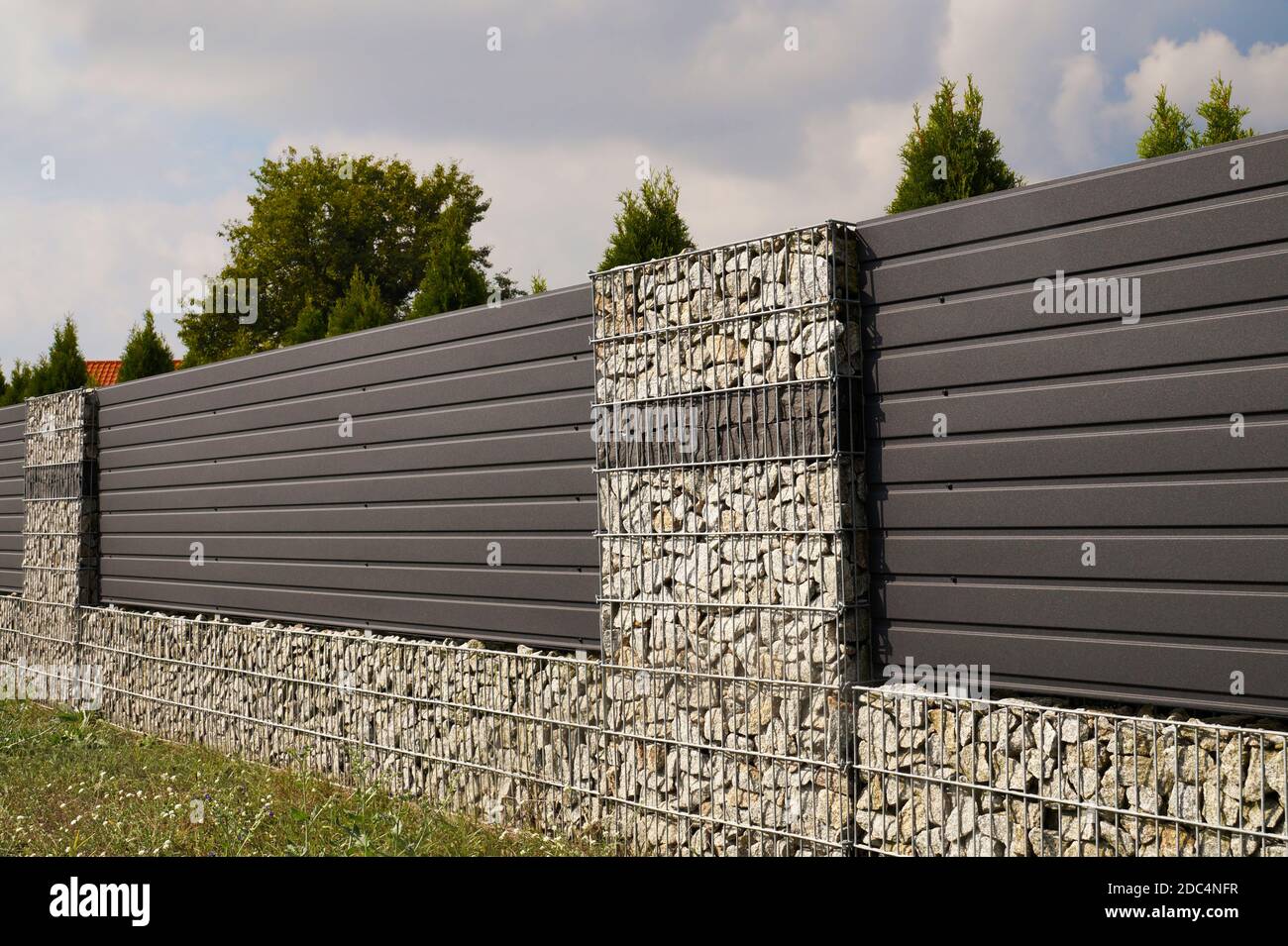 Gabions hi-res stock photography and images - Alamy