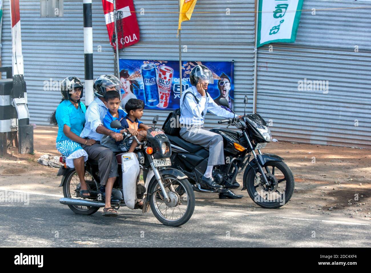 Family woman road motorcycle hi-res stock photography and images - Alamy