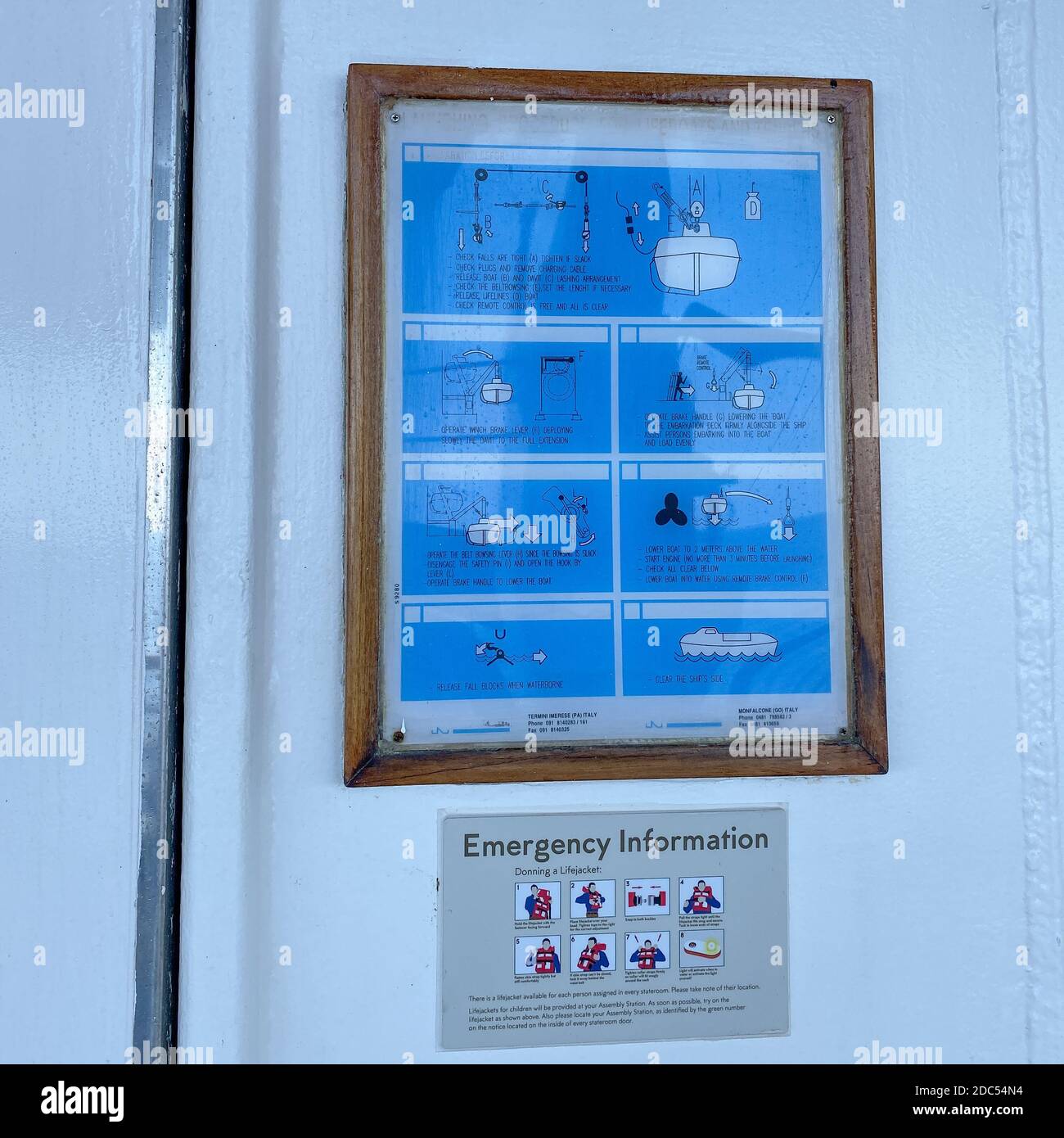 Ft. Lauderdale, FL/USA-11/1/19: A cruise ship sign designating the ...