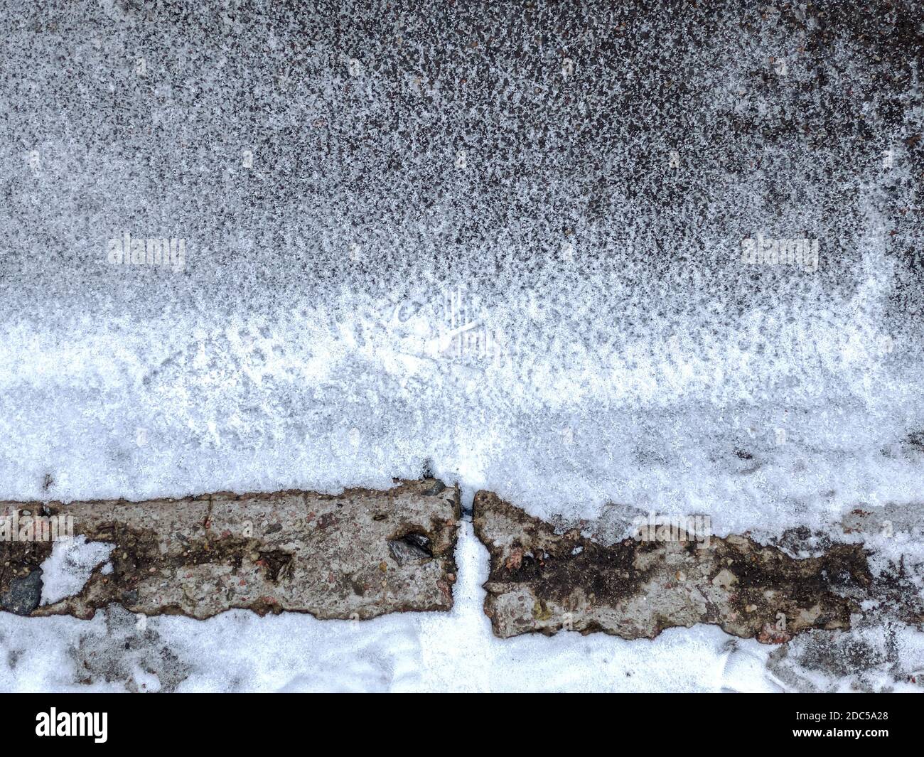 Old road asphalt texture background hi-res stock photography and images ...