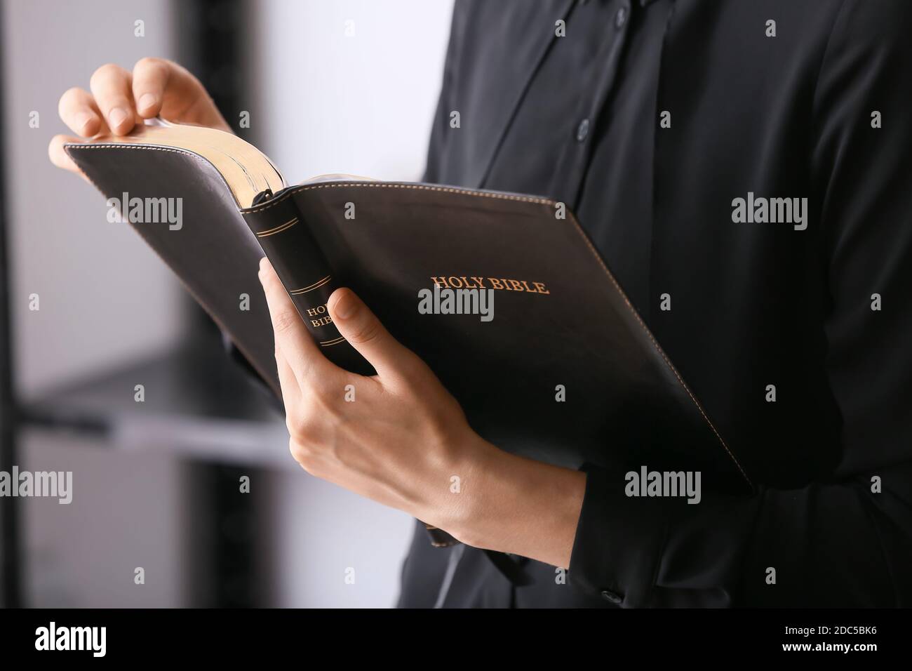 Man reading holy bible hi-res stock photography and images - Alamy