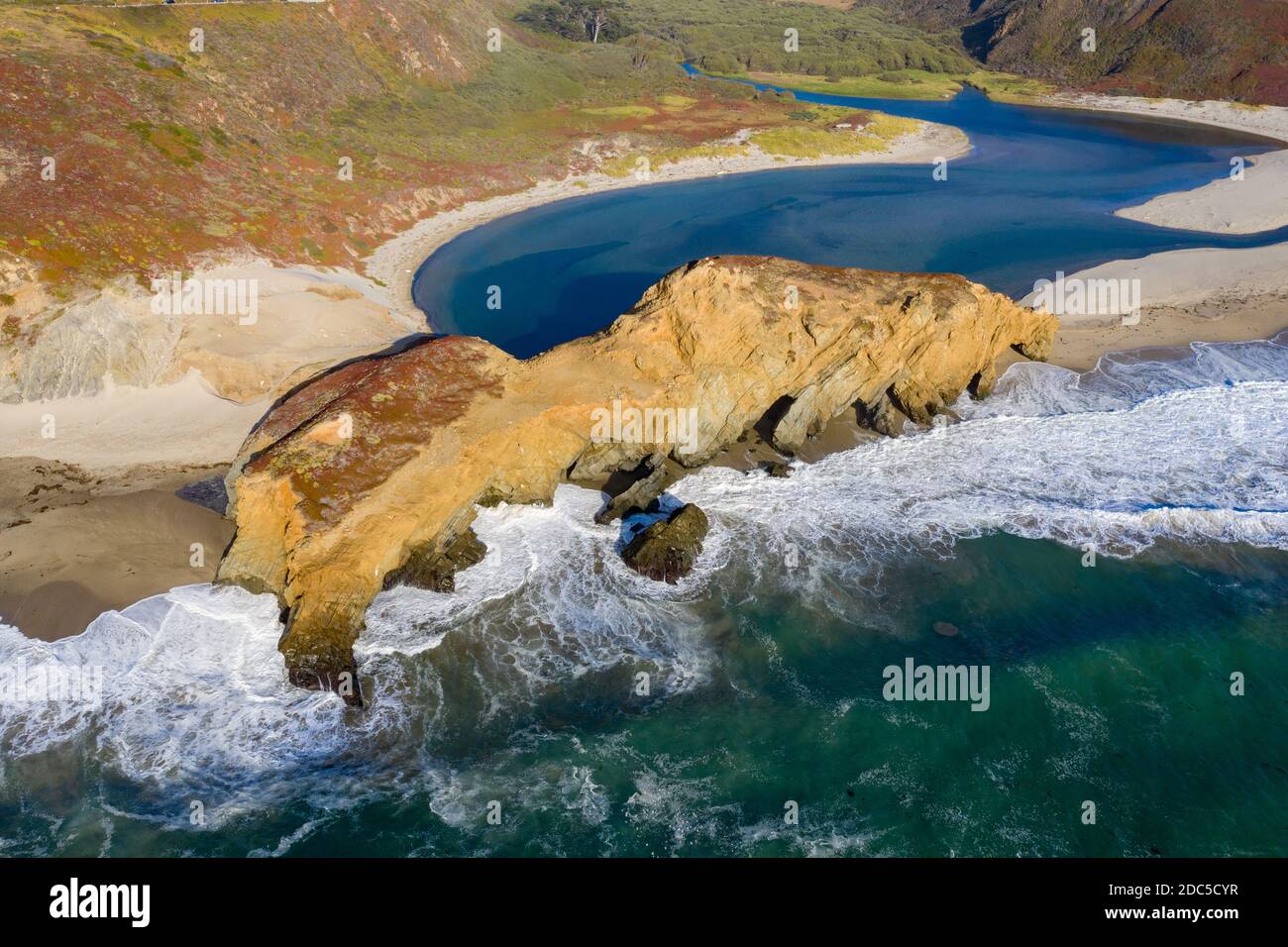 Ocean fog rolling in onto Highway 1 and Big Sur, California, USA Stock ...