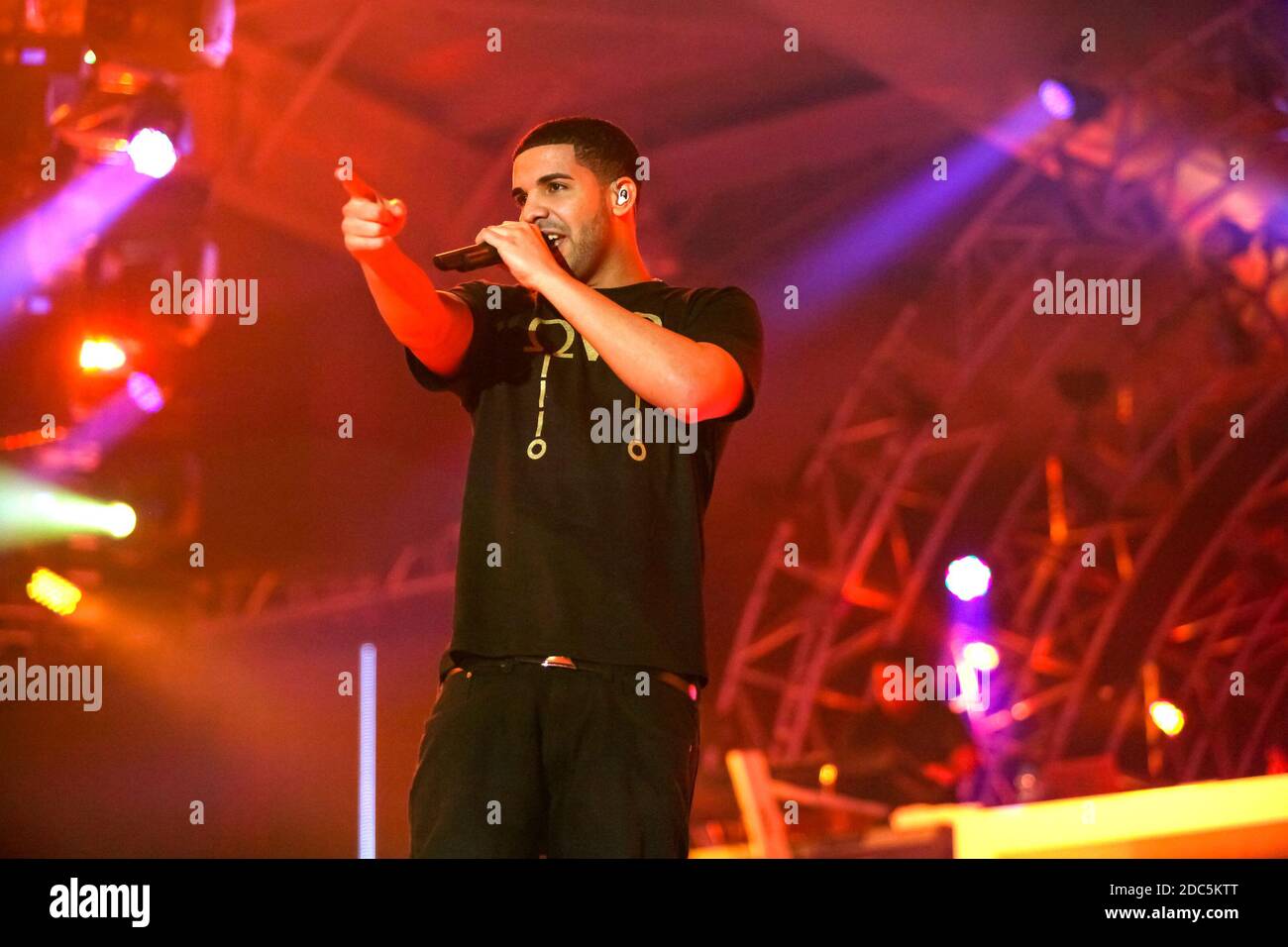 Drake rapper hi-res stock photography and images - Alamy