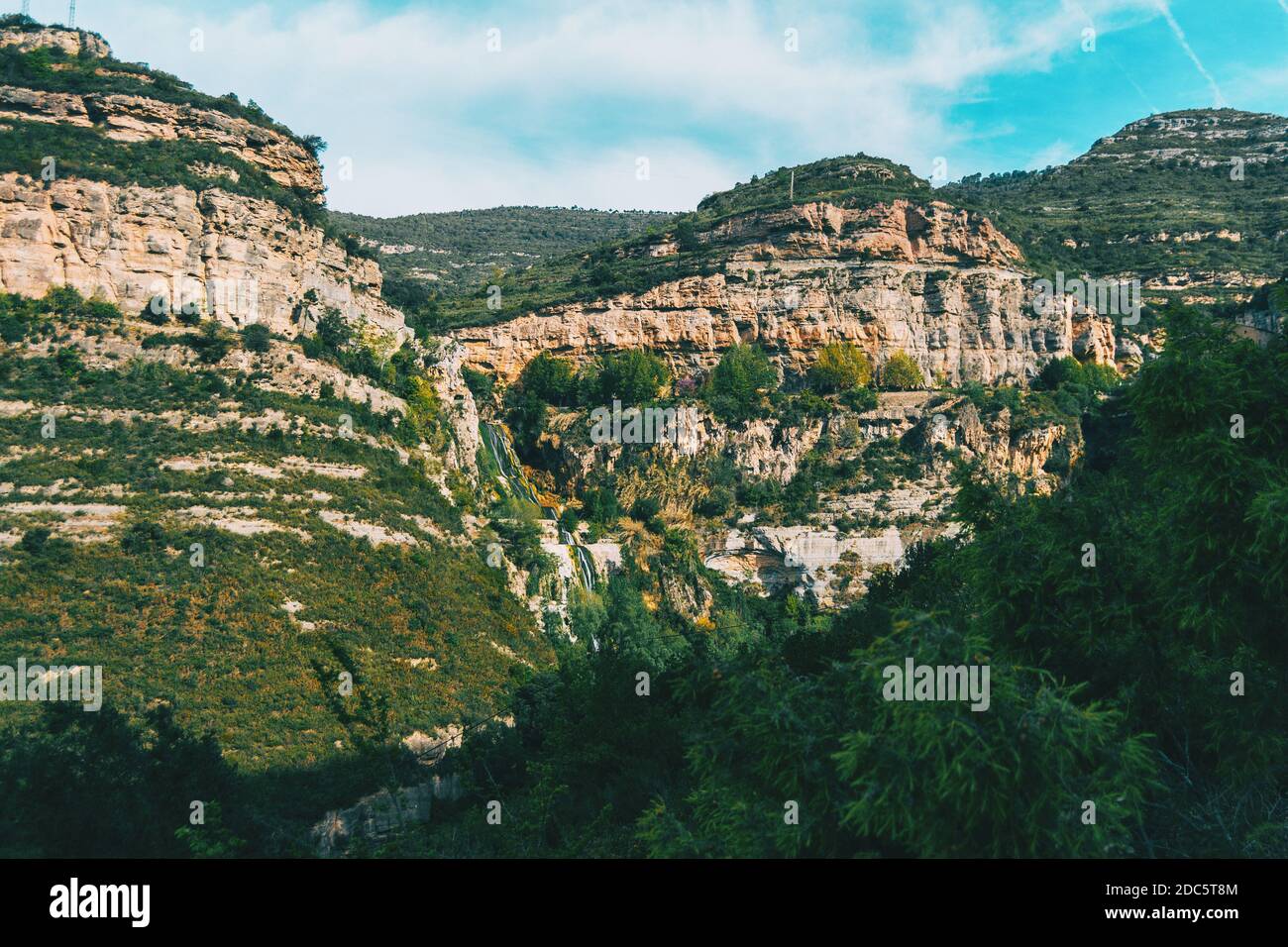 Imposing landscape exterior hi-res stock photography and images - Alamy