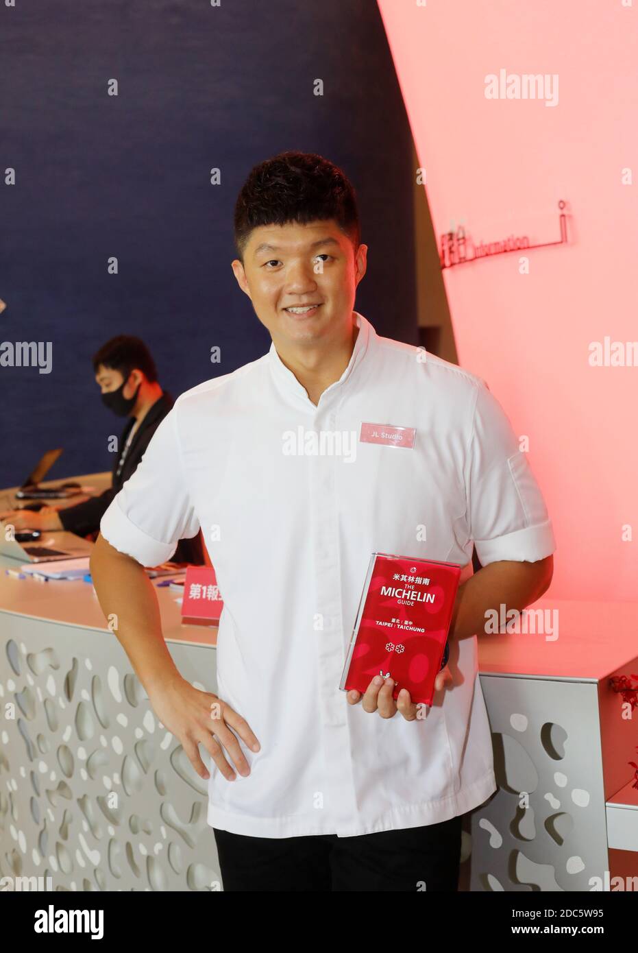 Taipei. 24th Aug, 2020. The chefs whose restaurants win the Michelin 3 ...