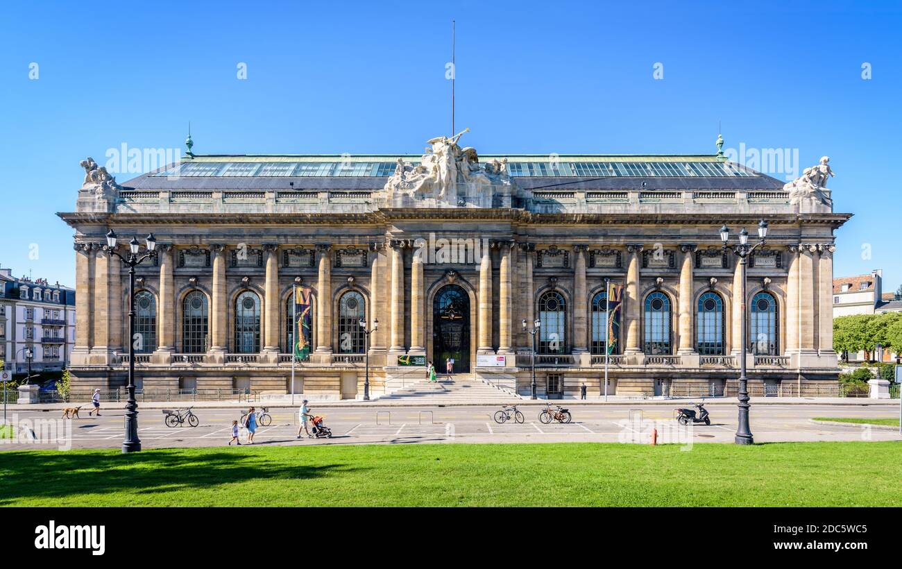 Neo baroque facade hi-res stock photography and images - Alamy