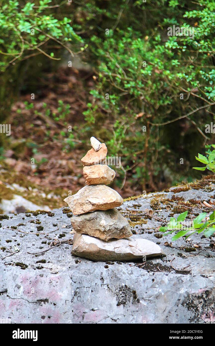 Keep balancing hi-res stock photography and images - Alamy
