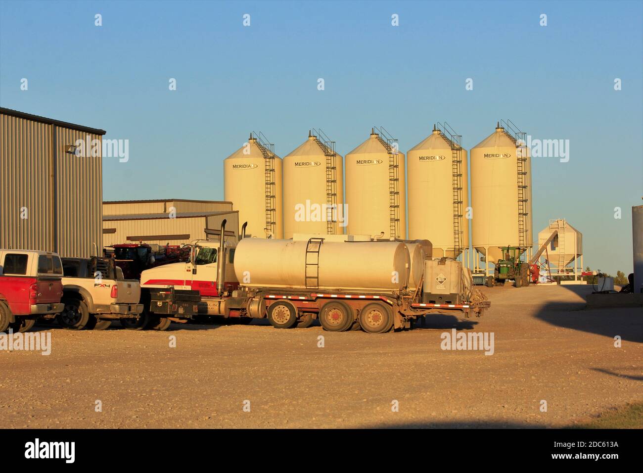 Meridian bins hi-res stock photography and images - Alamy