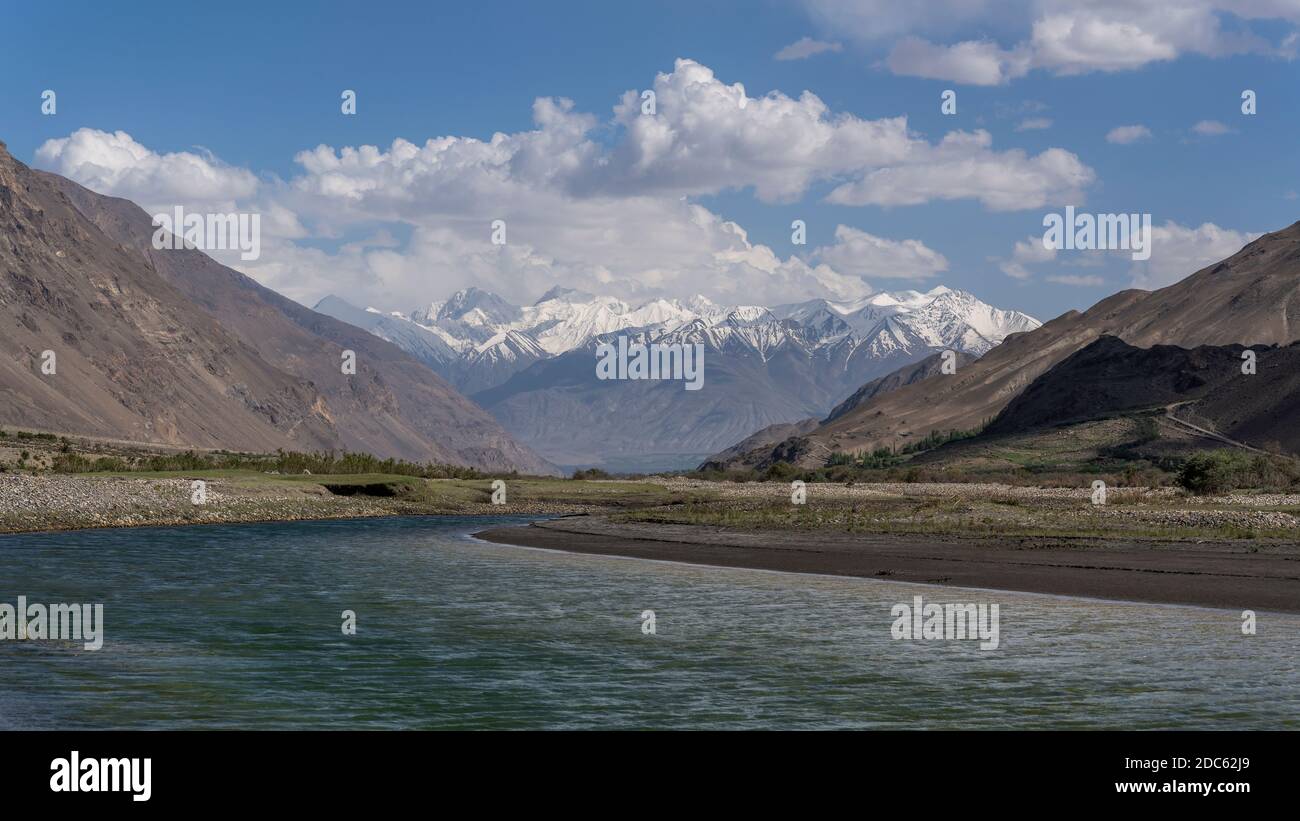 Wakhan corridor and afghanistan hi-res stock photography and images - Alamy