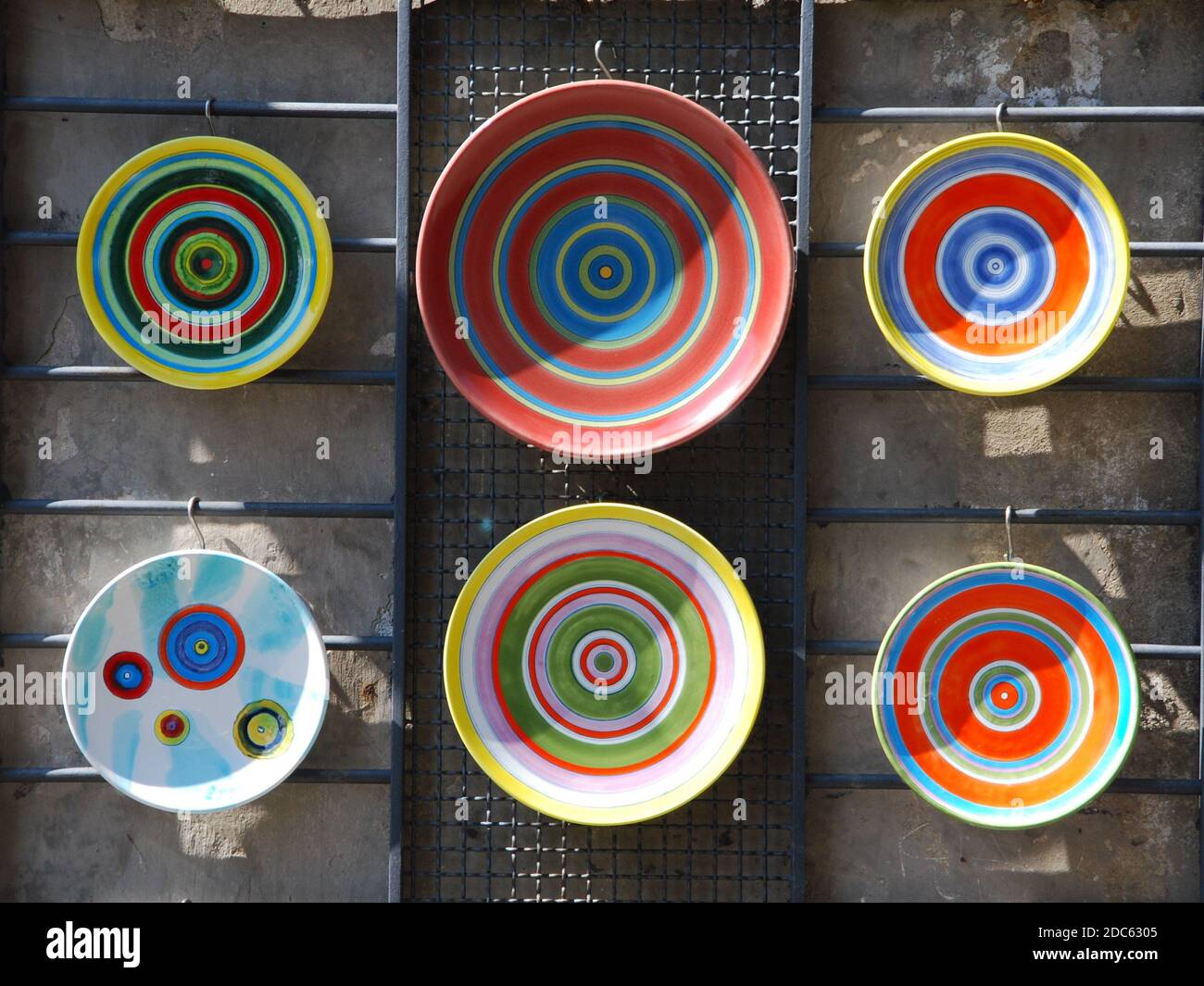 Italian pottery hi-res stock photography and images - Alamy