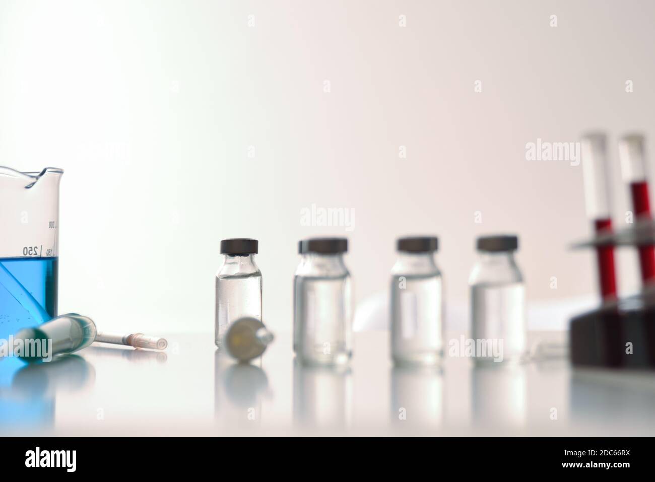 Laboratory vial hi-res stock photography and images - Alamy