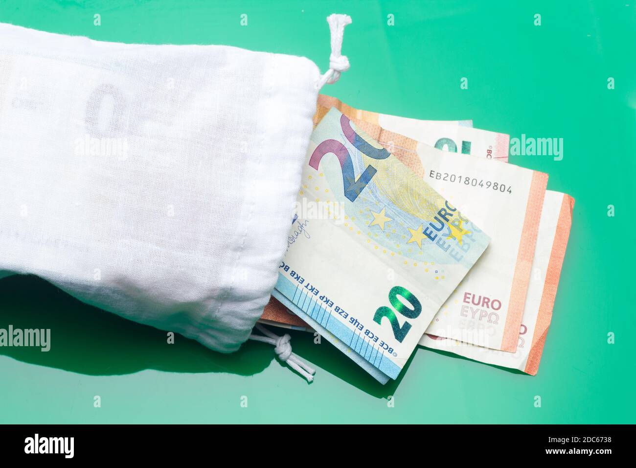 Traditional banking hi-res stock photography and images - Alamy