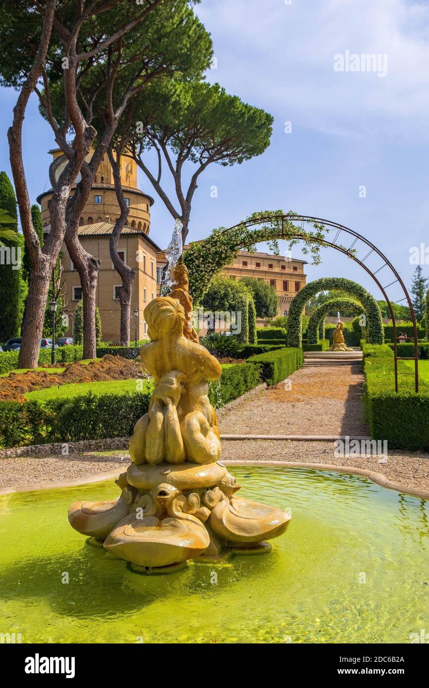 Rome, Vatican City / Italy - 2019/06/15: Alleys and fountains of French ...