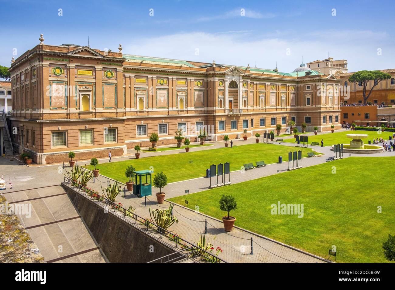 Pinacoteca vaticano hi-res stock photography and images - Alamy