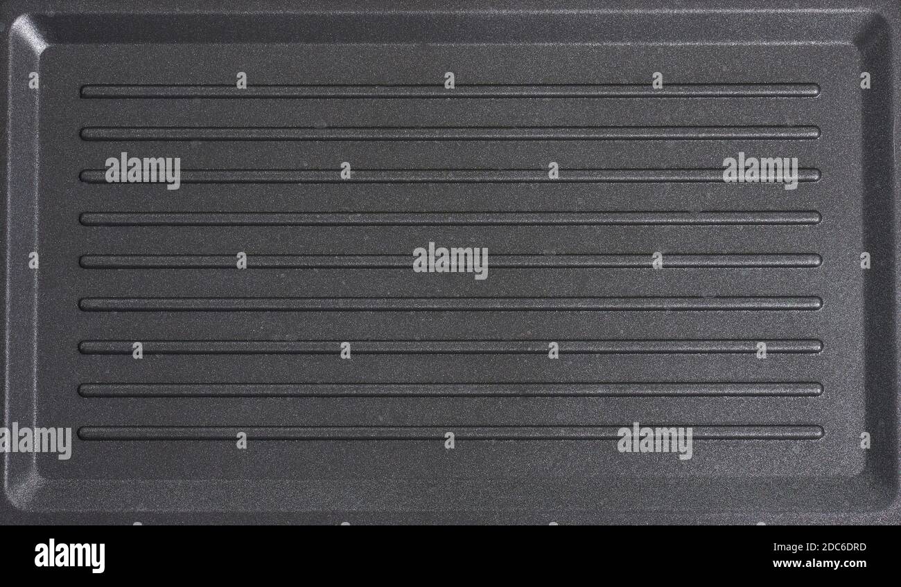 Empty fry plate hi-res stock photography and images - Alamy