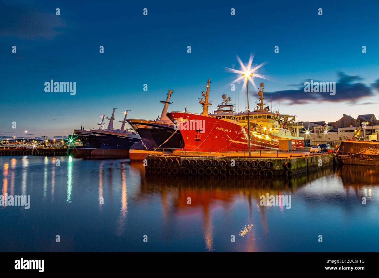 Super trawlers hi-res stock photography and images - Alamy