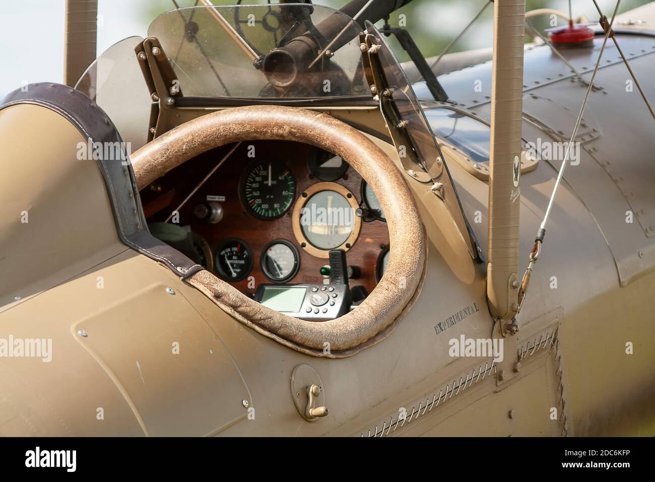 A replica Royal Aircraft Factory SE5 fighter plane Stock Photo - Alamy