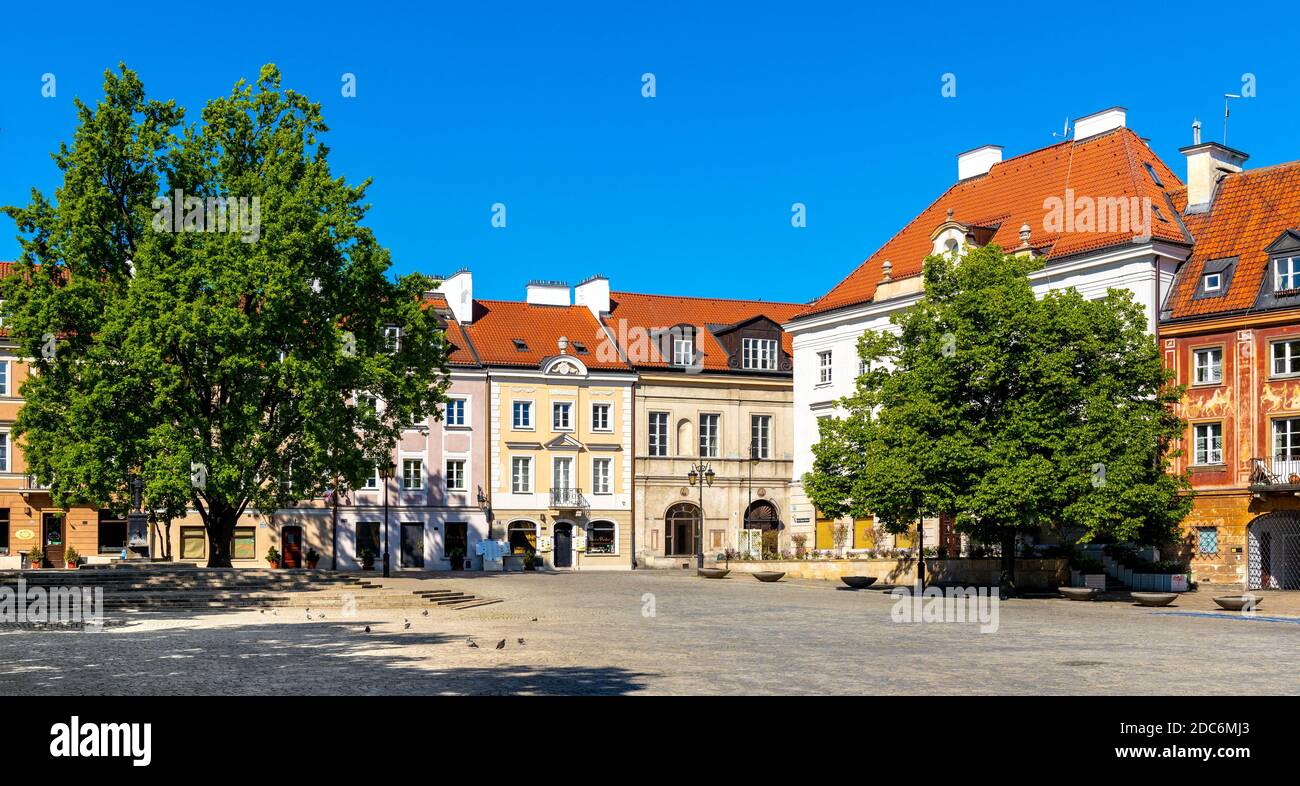 Warsaw, Mazovia / Poland - 2020/05/10: Colorful renovated tenement ...