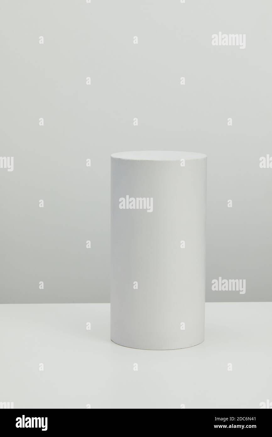 The realistic detailed white basic shapes set isolated on white ...