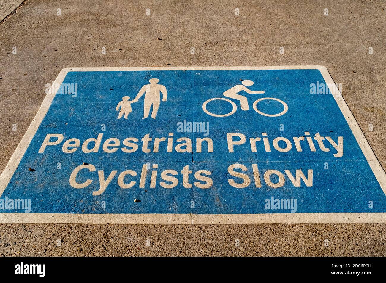 Pedestrian walk outdoors signs hi-res stock photography and images - Alamy