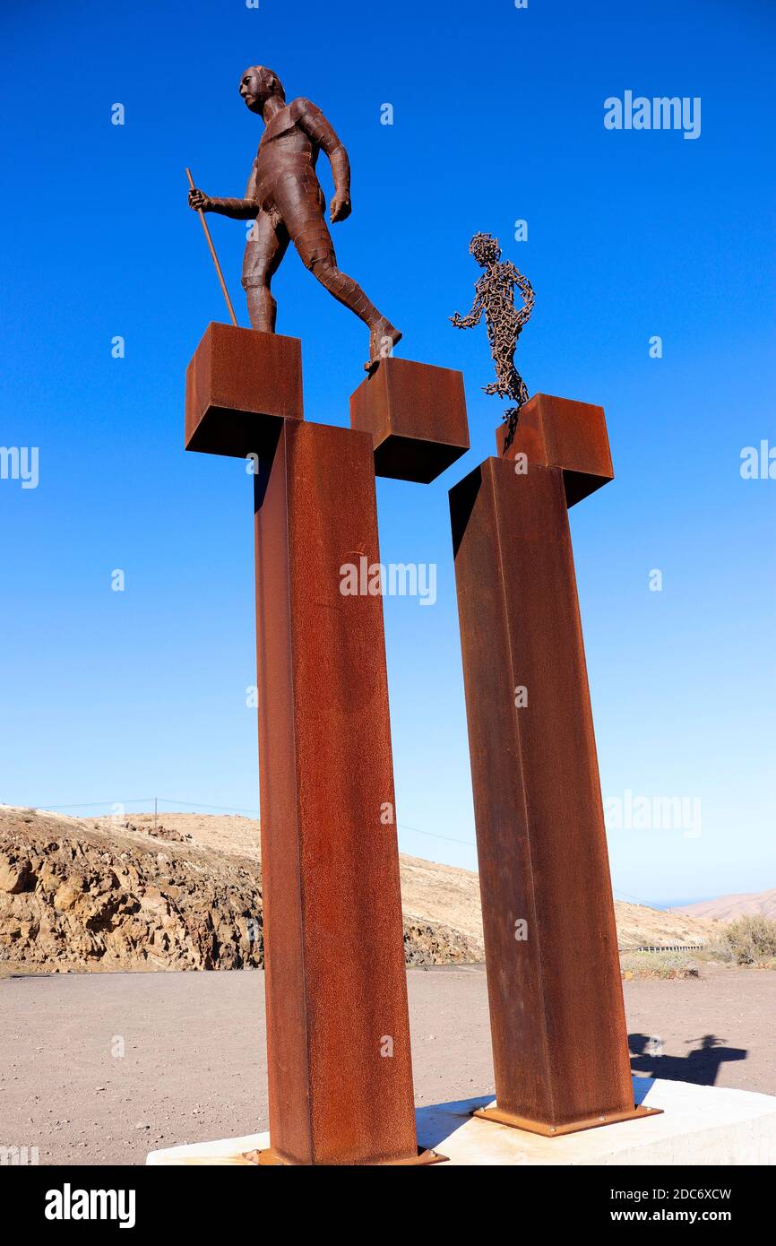 Wanderer skulptur hi-res stock photography and images - Alamy
