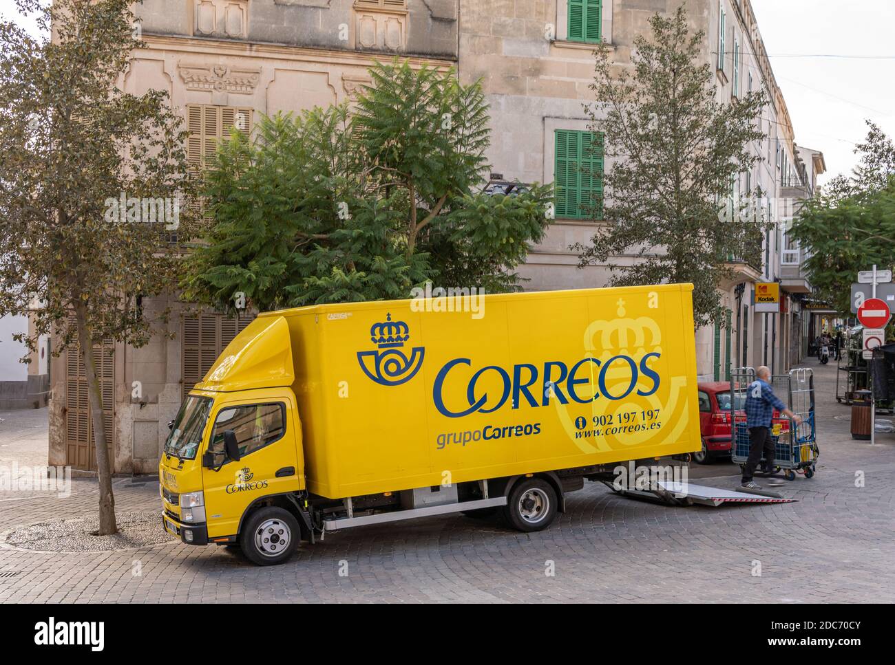 Letter postman spain hi-res stock photography and images - Alamy