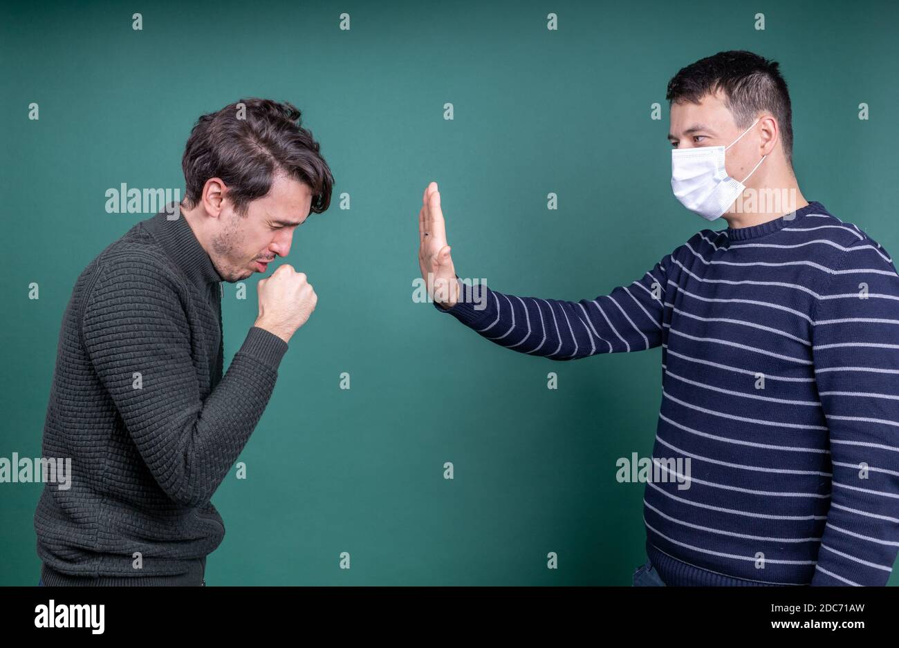 Man fencing hi-res stock photography and images - Alamy