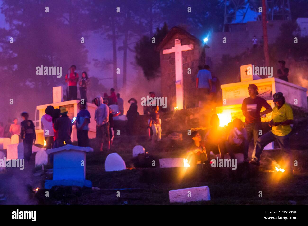 The panag-apoy ritual celebration in Sagada, Philippines Stock Photo ...