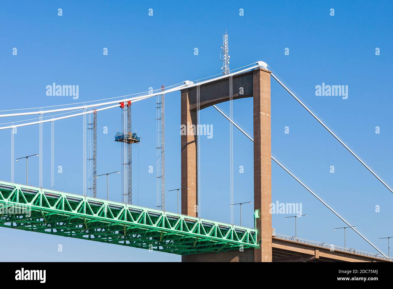 Roadbridge people hi-res stock photography and images - Alamy