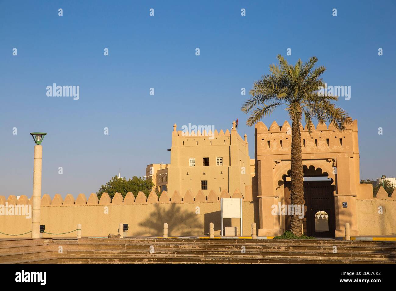 Murabba fort hi-res stock photography and images - Alamy