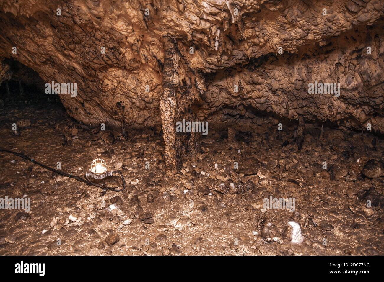 Inside a beautiful cave - close up of rocks Stock Photo - Alamy