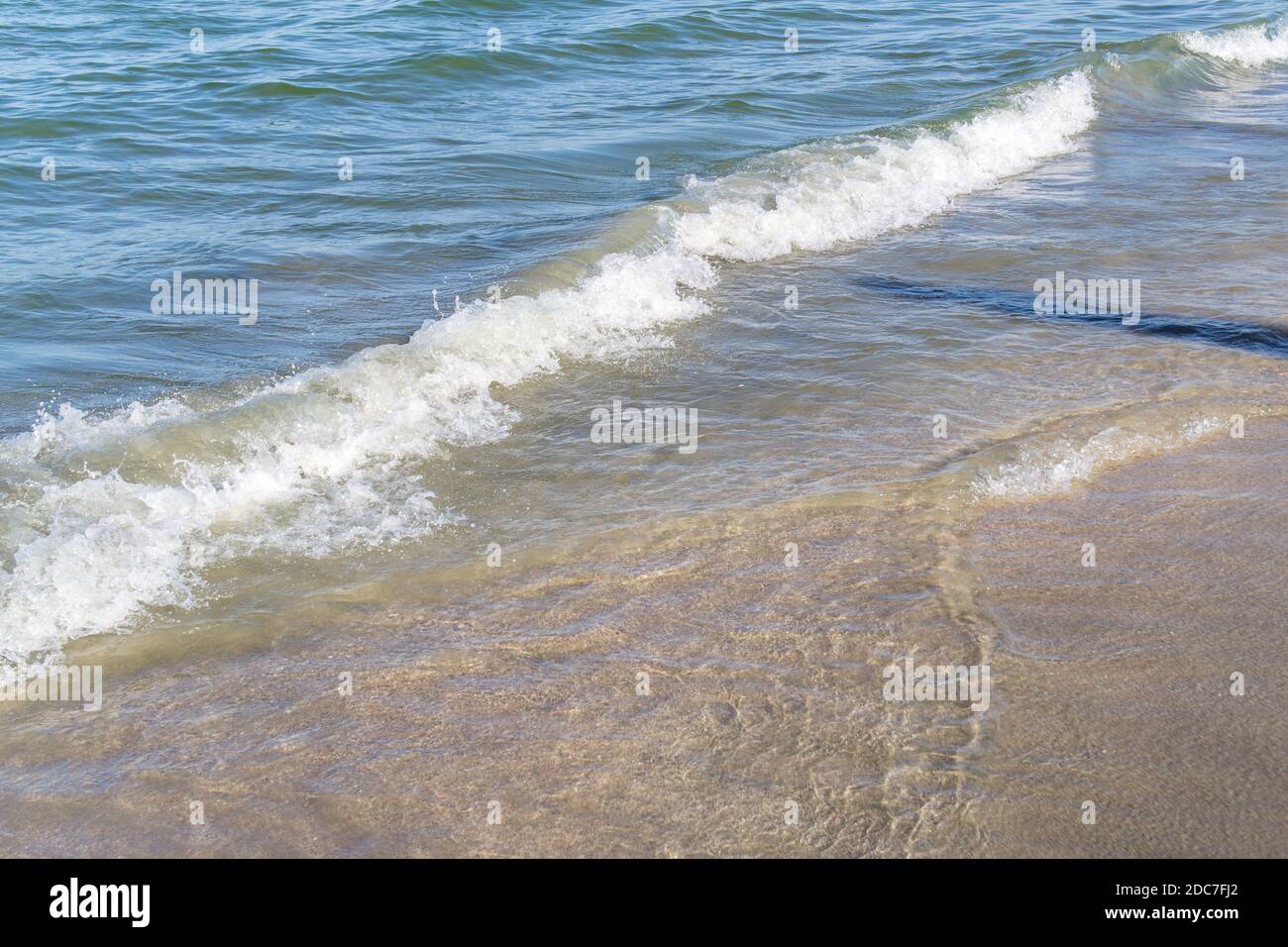 Closeup shot strong waves hi-res stock photography and images - Alamy