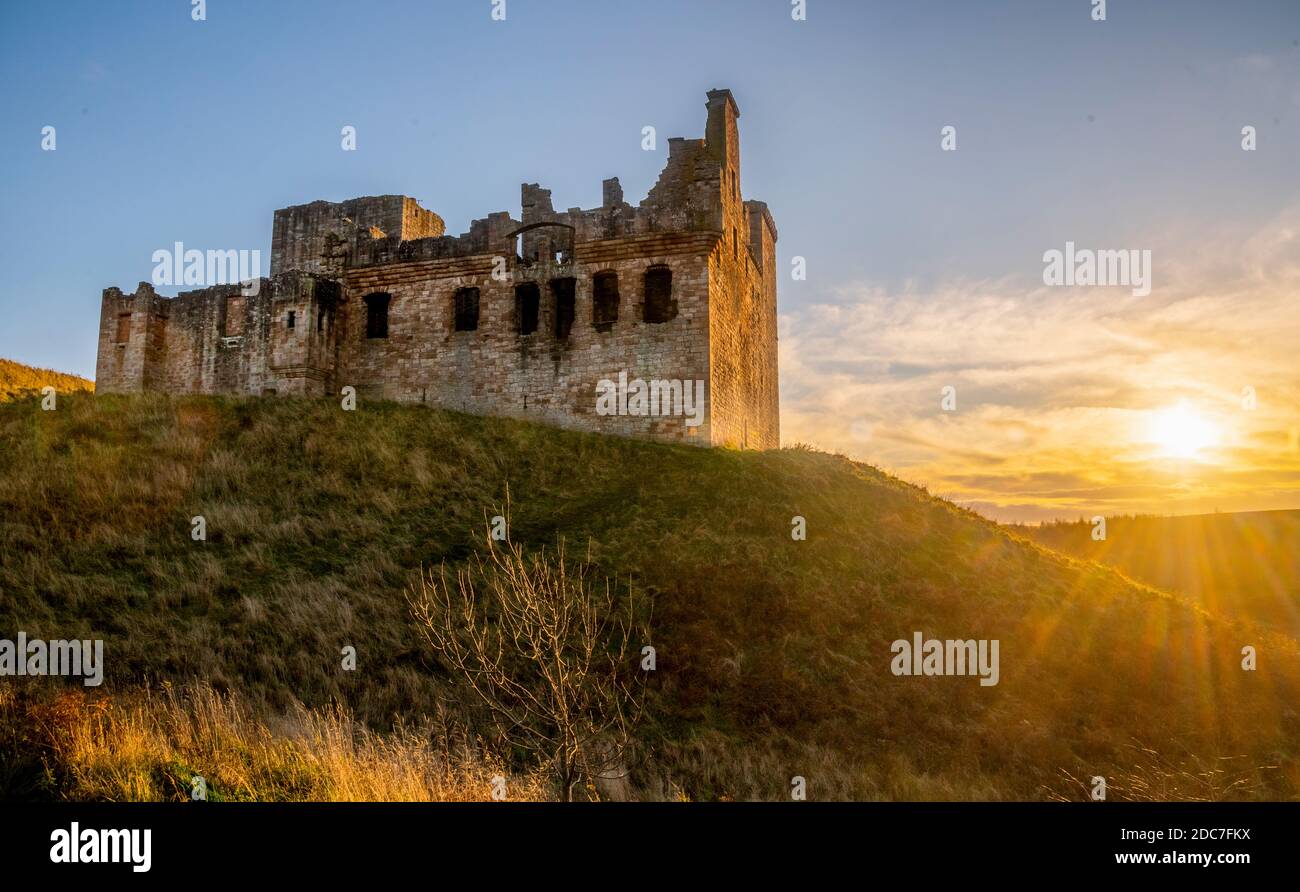 Scotland crichton castle hi-res stock photography and images - Alamy