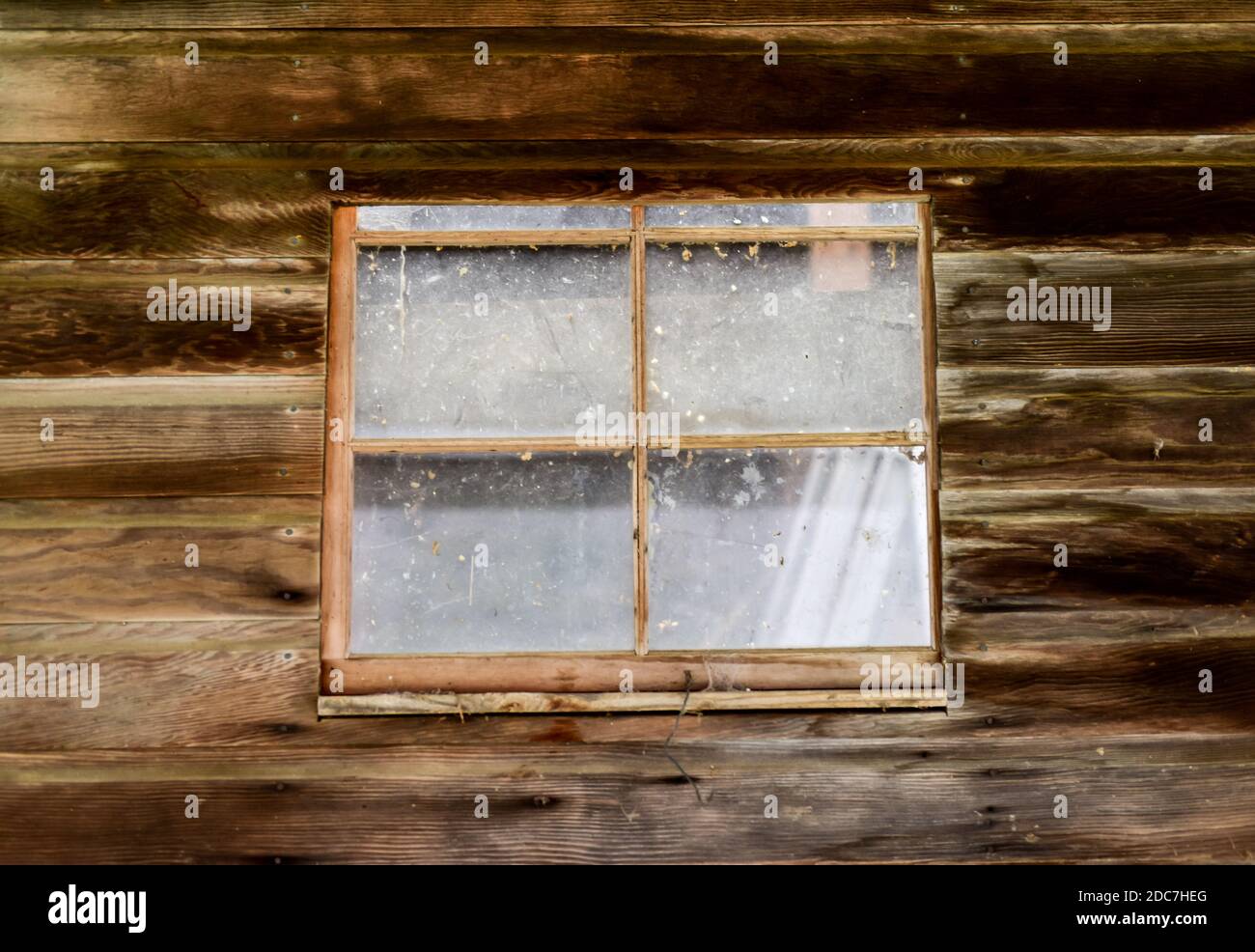 Crumbling Farm House High Resolution Stock Photography and Images - Alamy