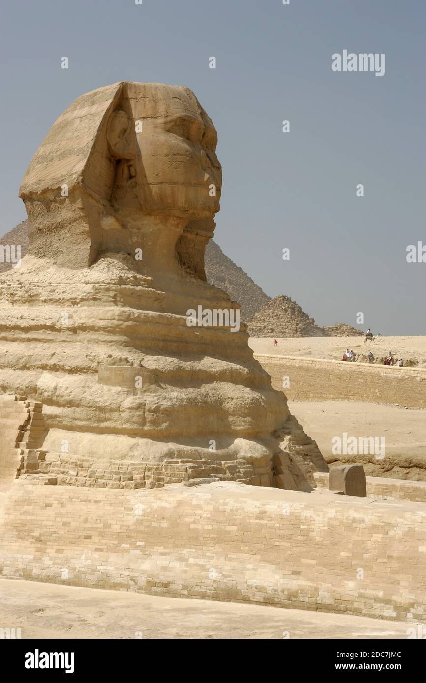 Egypt sphinx with nose hi-res stock photography and images - Alamy