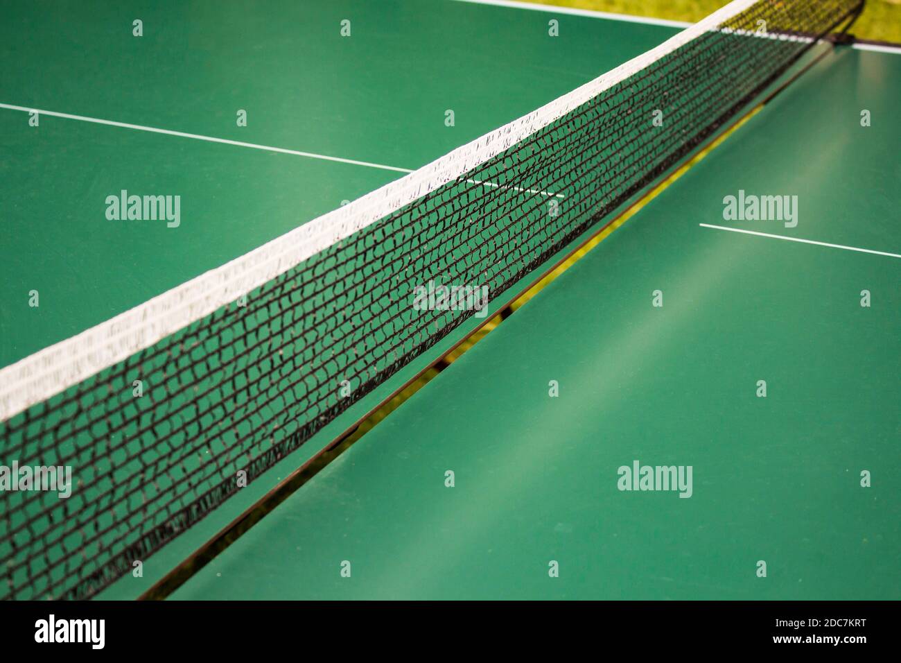 Green table tennis table outdoor hi-res stock photography and images ...
