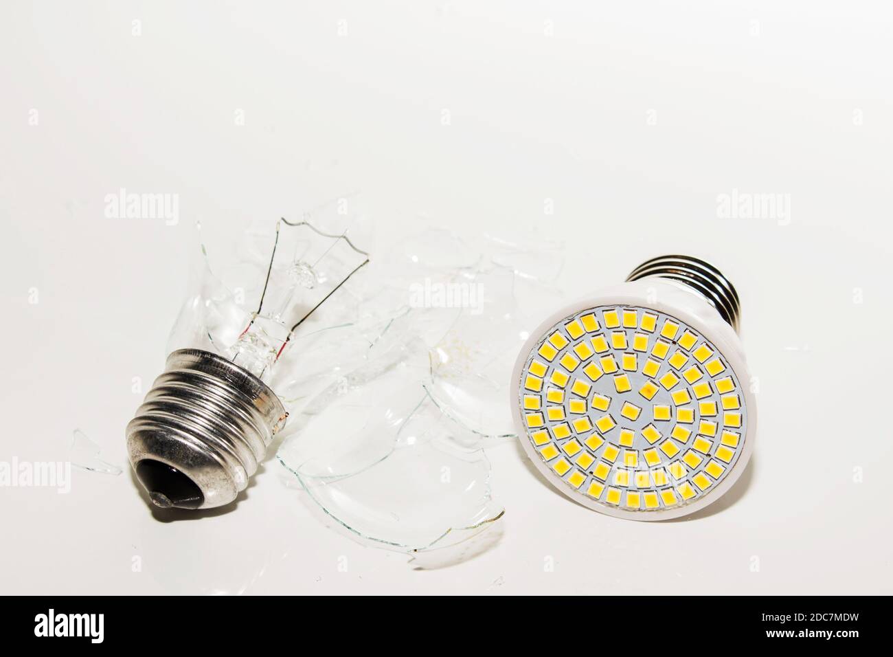 Fluorescent_lamp hi-res stock photography and images - Alamy