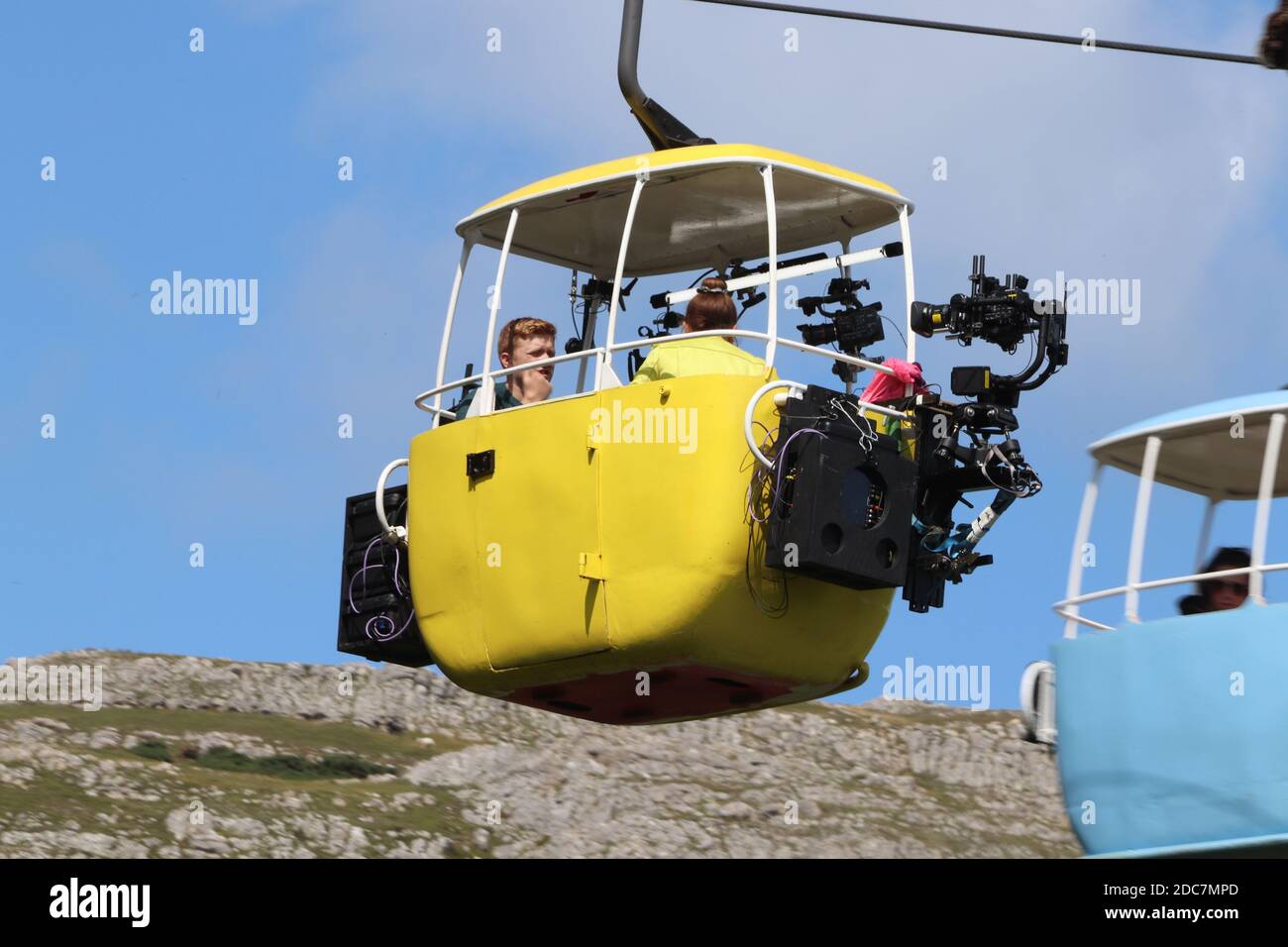 Coronation street cast Sam Aston and Gemini Winter filming cable car ...