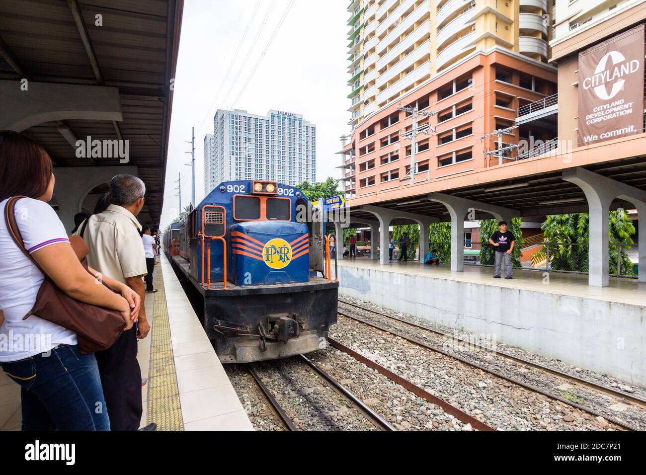 Philippine Train Philippine Railways Hi Res Stock Photography And