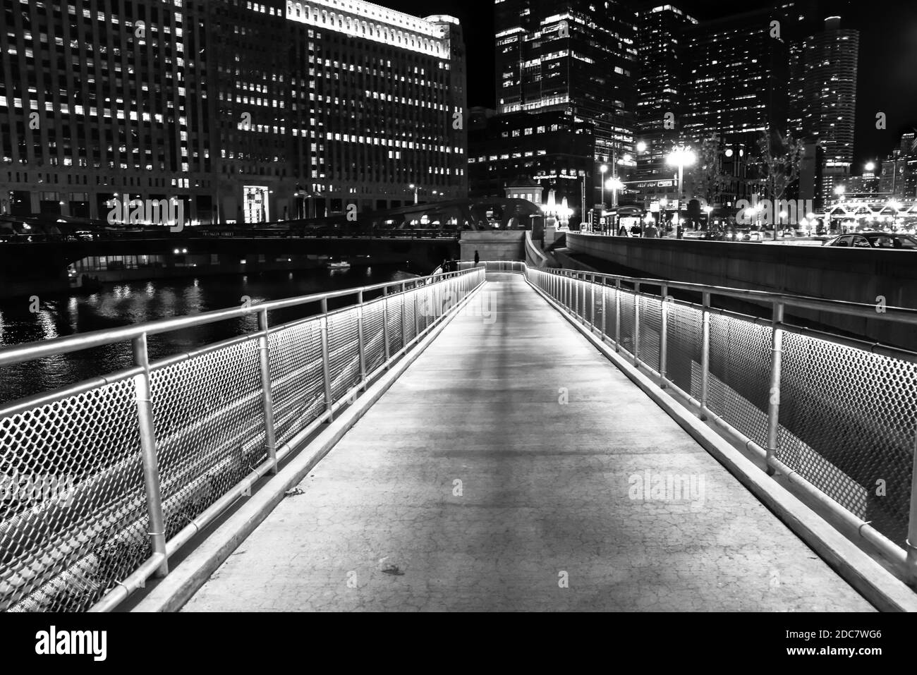 walking sidewalk path at night in the big city Stock Photo - Alamy