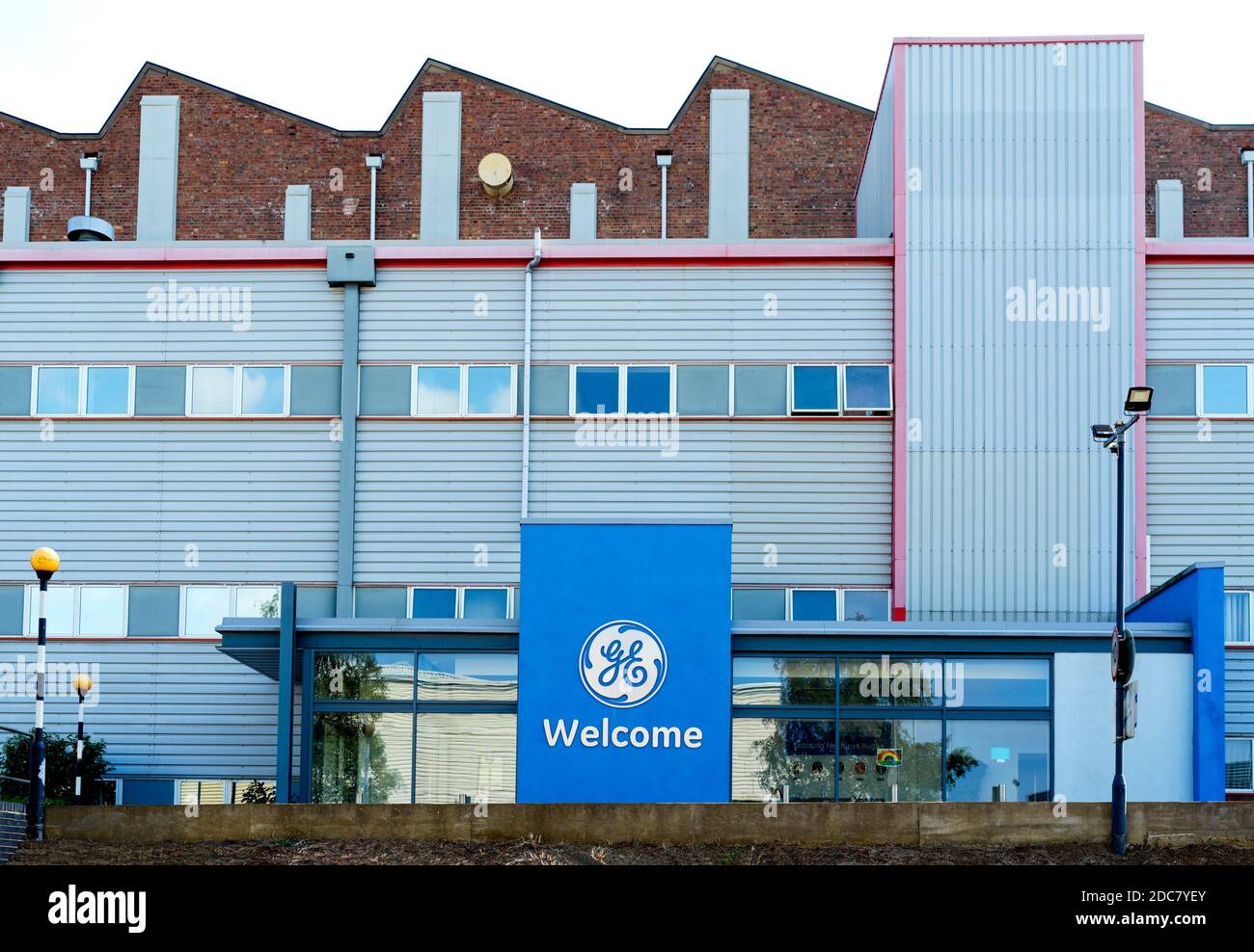 Exterior and welcome sign at the GEC factory building at Rugby ...