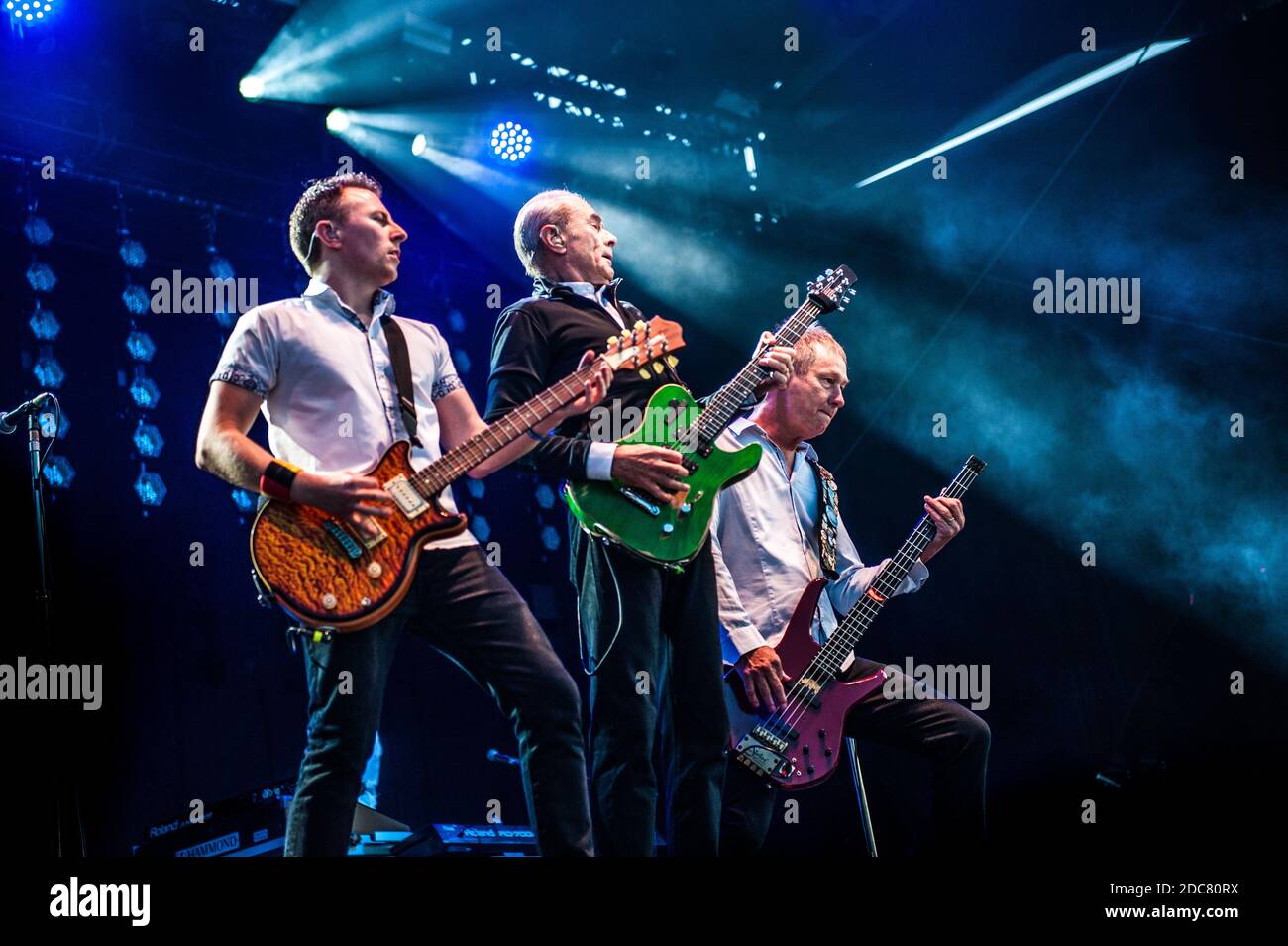 Status quo hi-res stock photography and images - Alamy