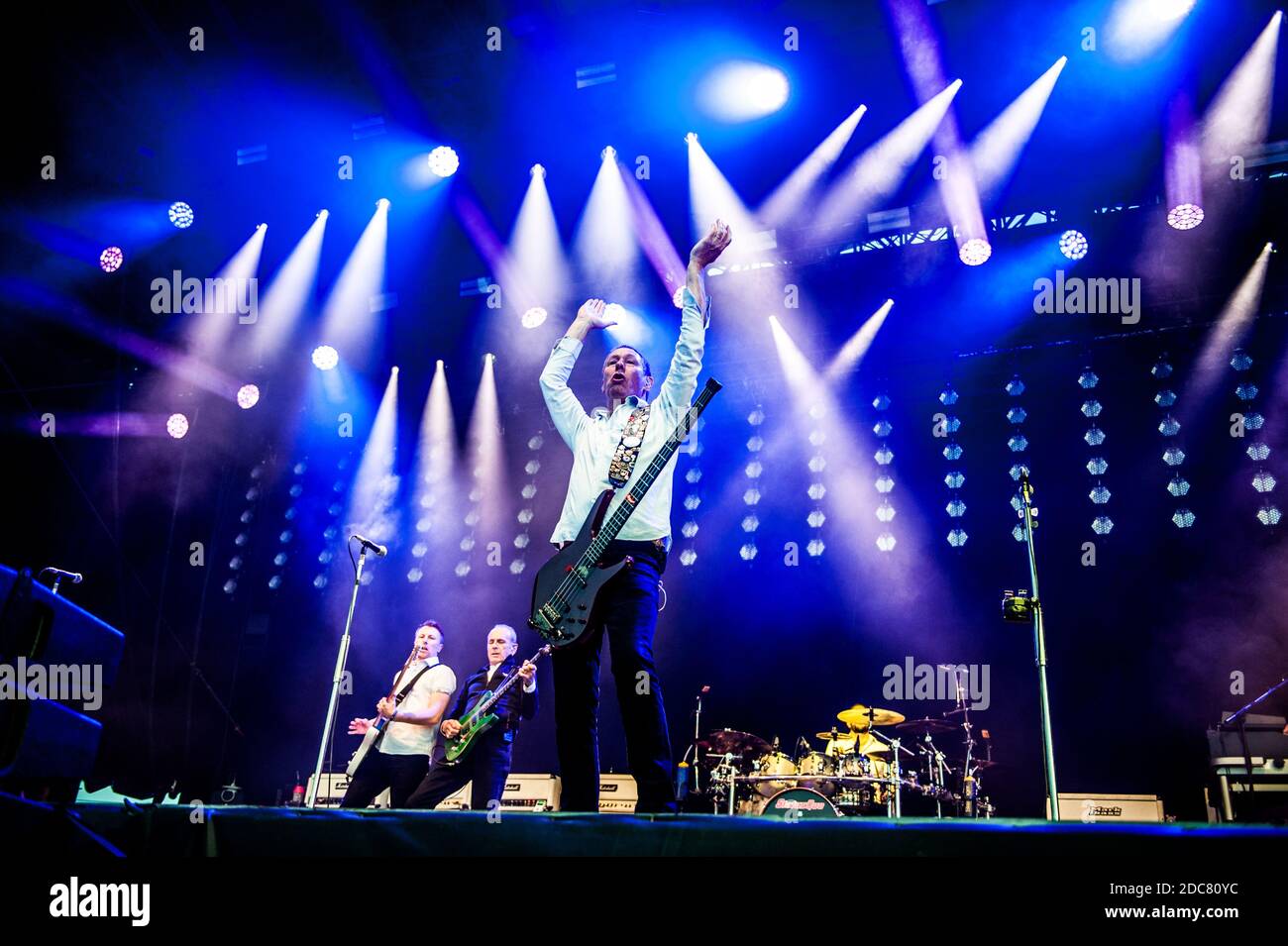 Status Quo Live Stock Photo - Alamy