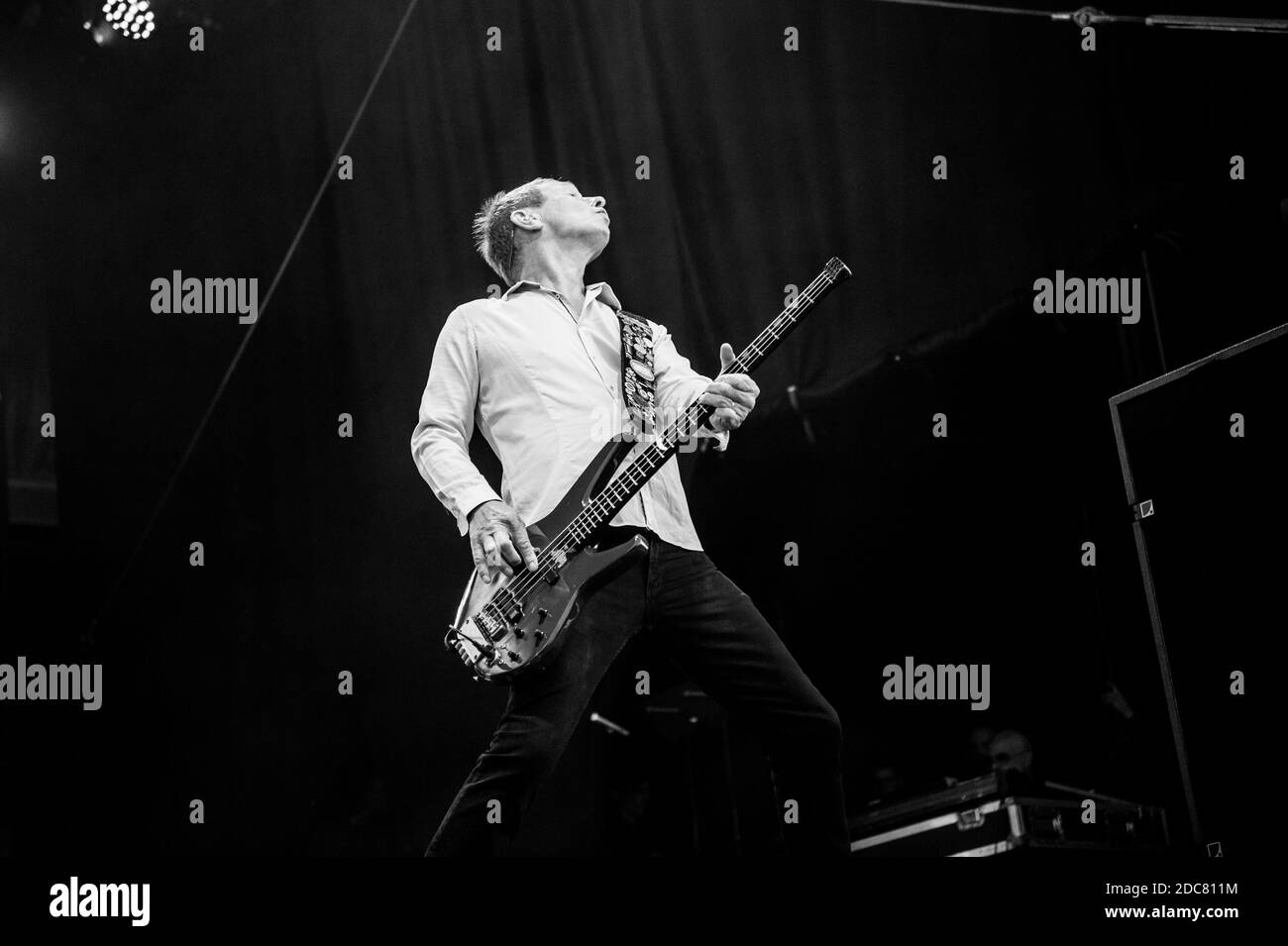 Status quo Black and White Stock Photos & Images - Alamy