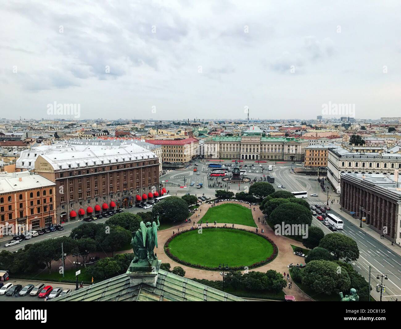 St petersburg square aerial hi-res stock photography and images - Alamy